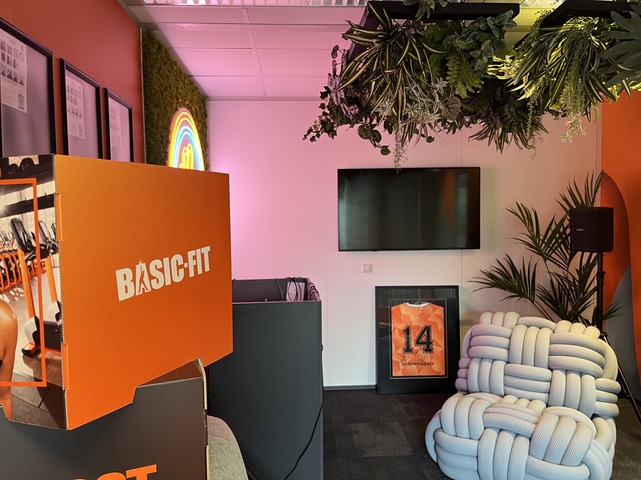 Basic Fit HQ - Het Style Concept